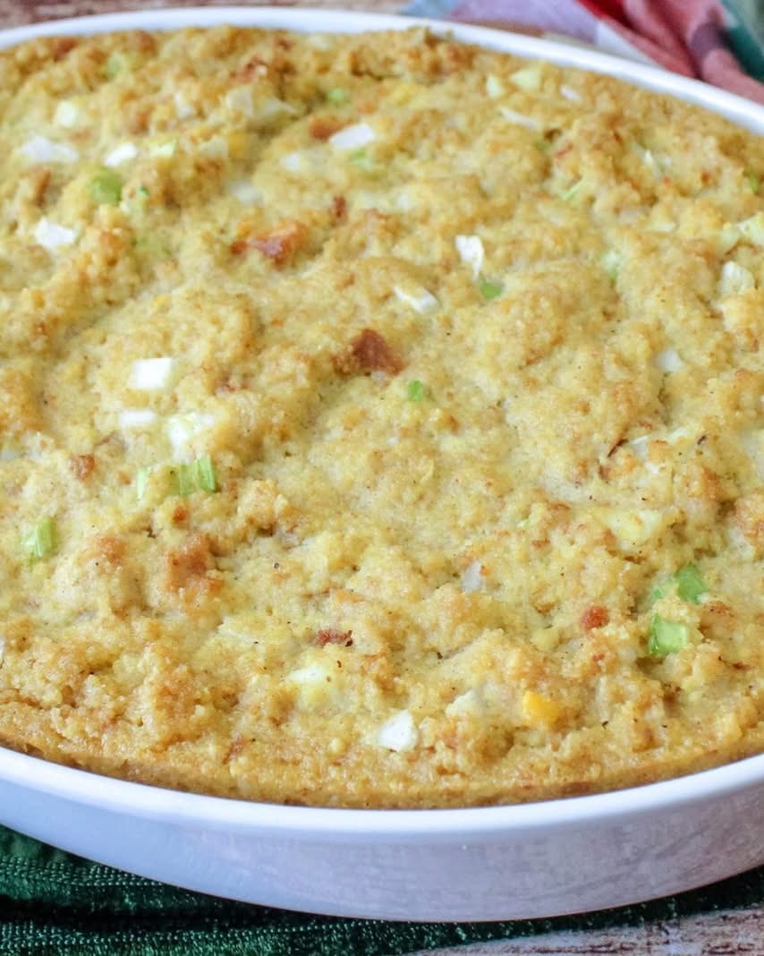 Cornbread Stuffing - Tasty Family Recipes